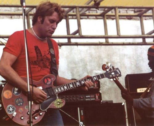 1982 — Alvin Lee at Gas Tank - Alvin Lee